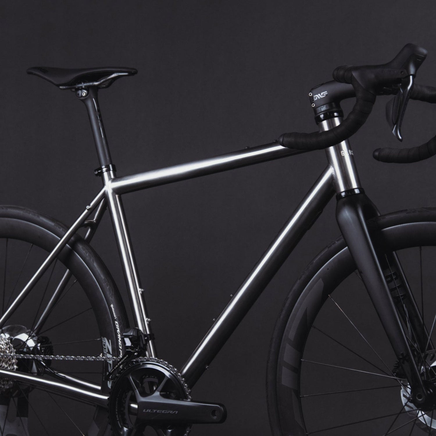 Gloria Cycling: Custom Titanium Road & Gravel Bikes